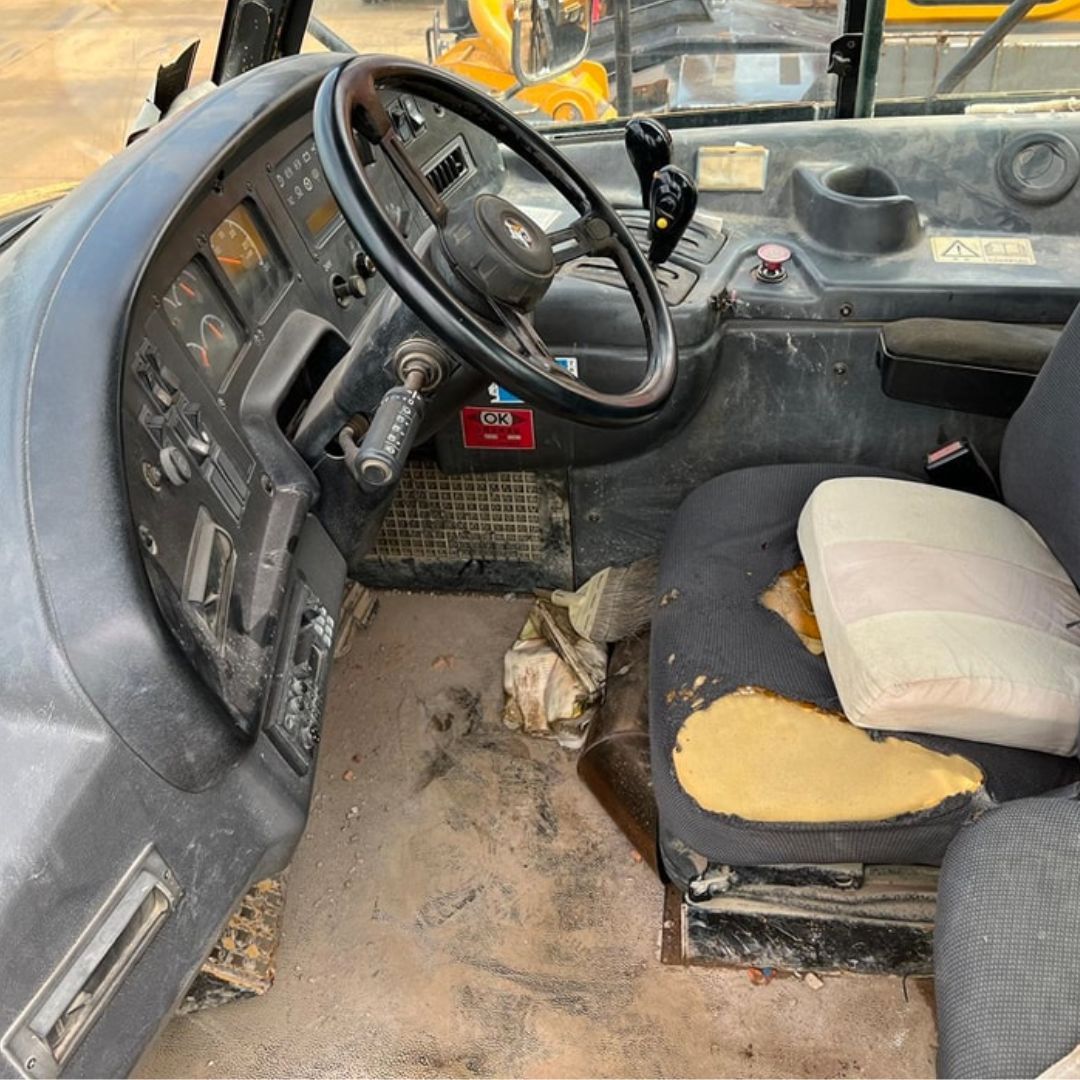 Caterpillar 740 Articulated Dump Truck | Chai Hoe Huat Machinery Pte. Ltd. | SG