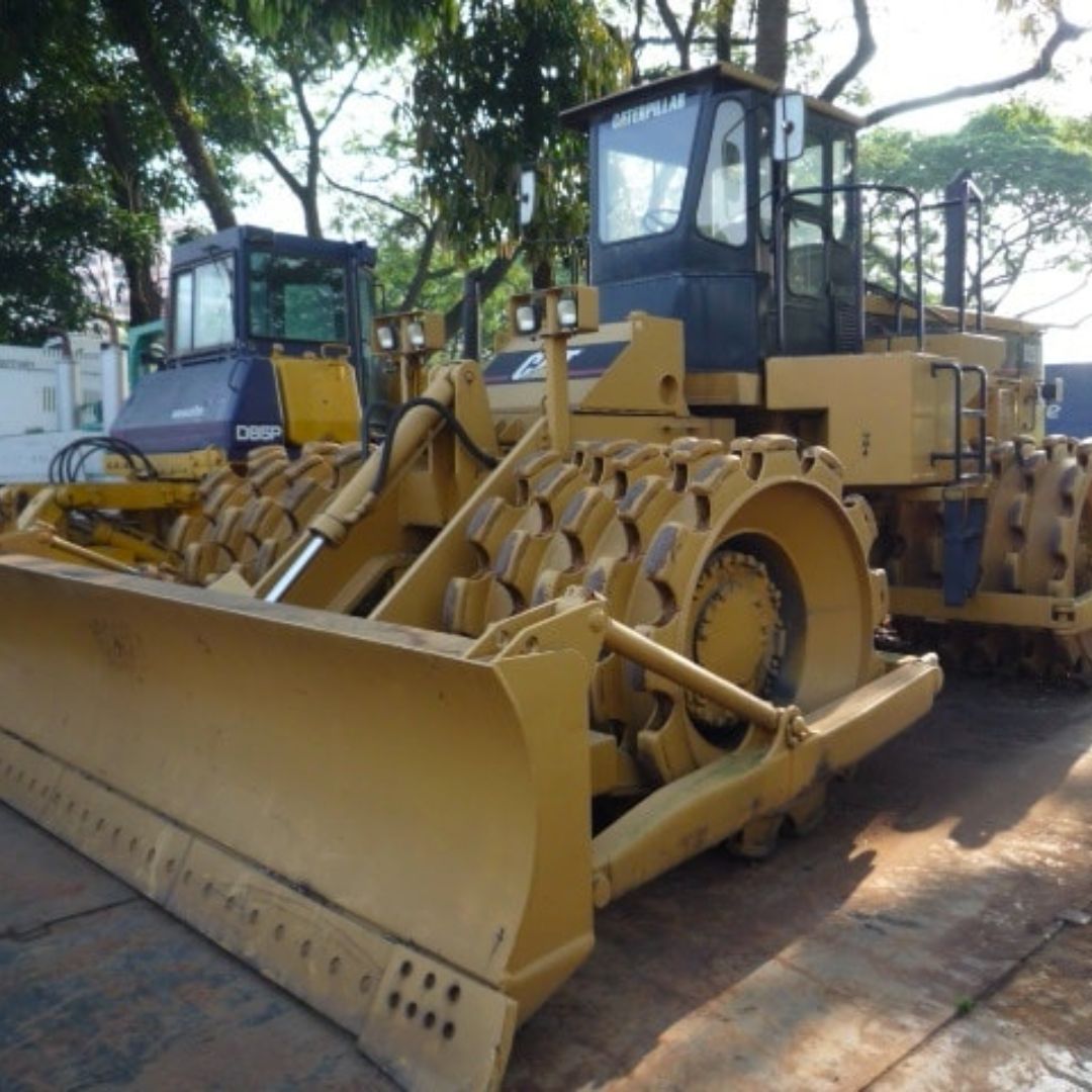 Caterpillar 825C Landfill Compactor | Chai Hoe Huat Machinery Pte. Ltd ...