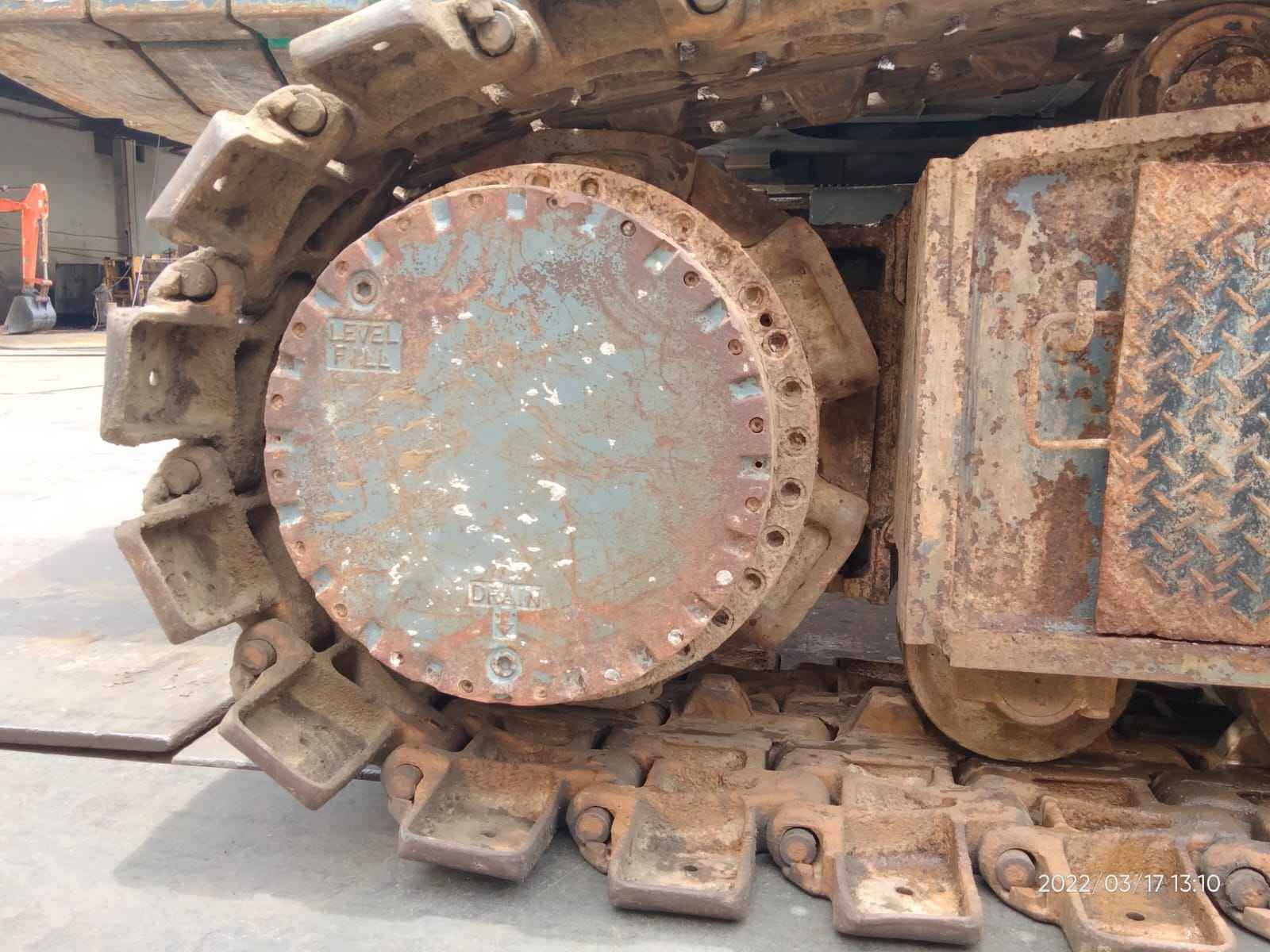 Kobelco Crawler Crane Model CKE800 | Jpn Industrial Trading Pte Ltd | SG